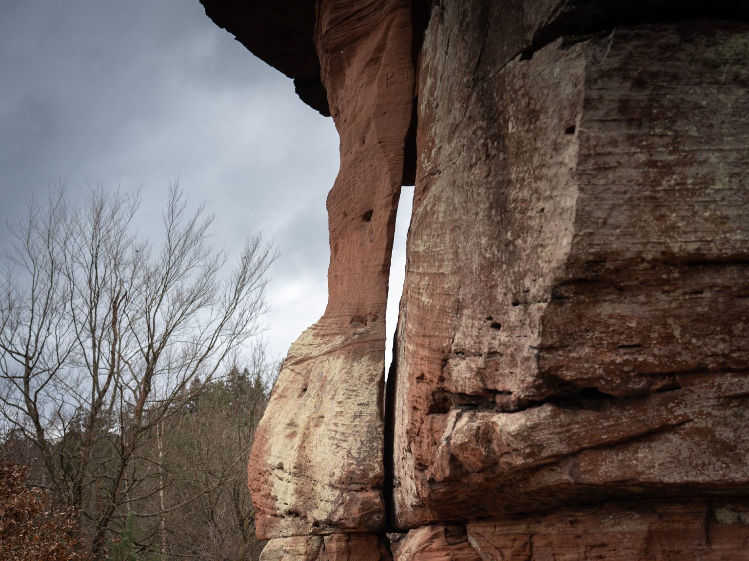 The Devil's Table: A Mysterious and Captivating Natural Phenomenon